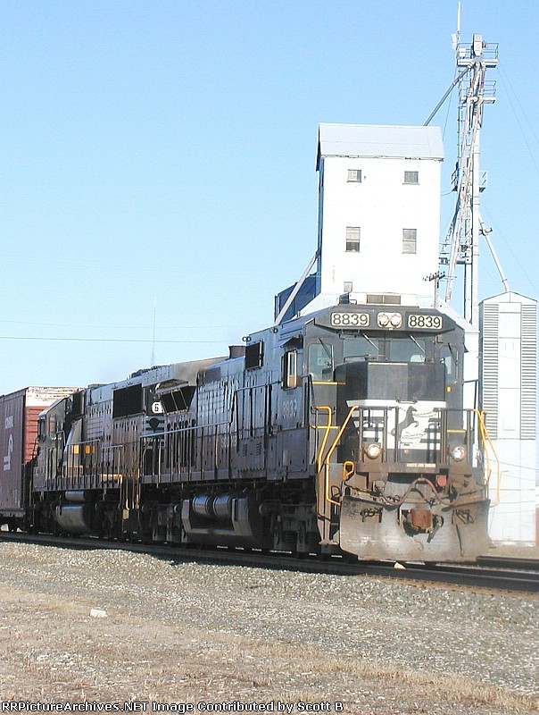 NS 8839
